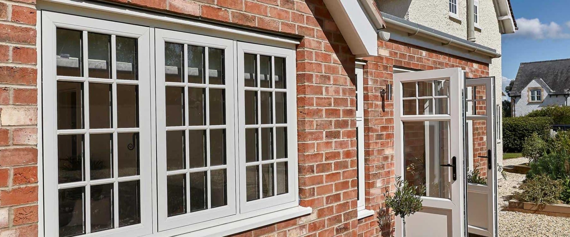 Casement Windows: A Comprehensive Guide to Types, Materials, and ...